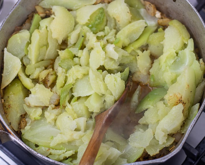 Mirliton and Shrimp Dressing | First...you have a beer